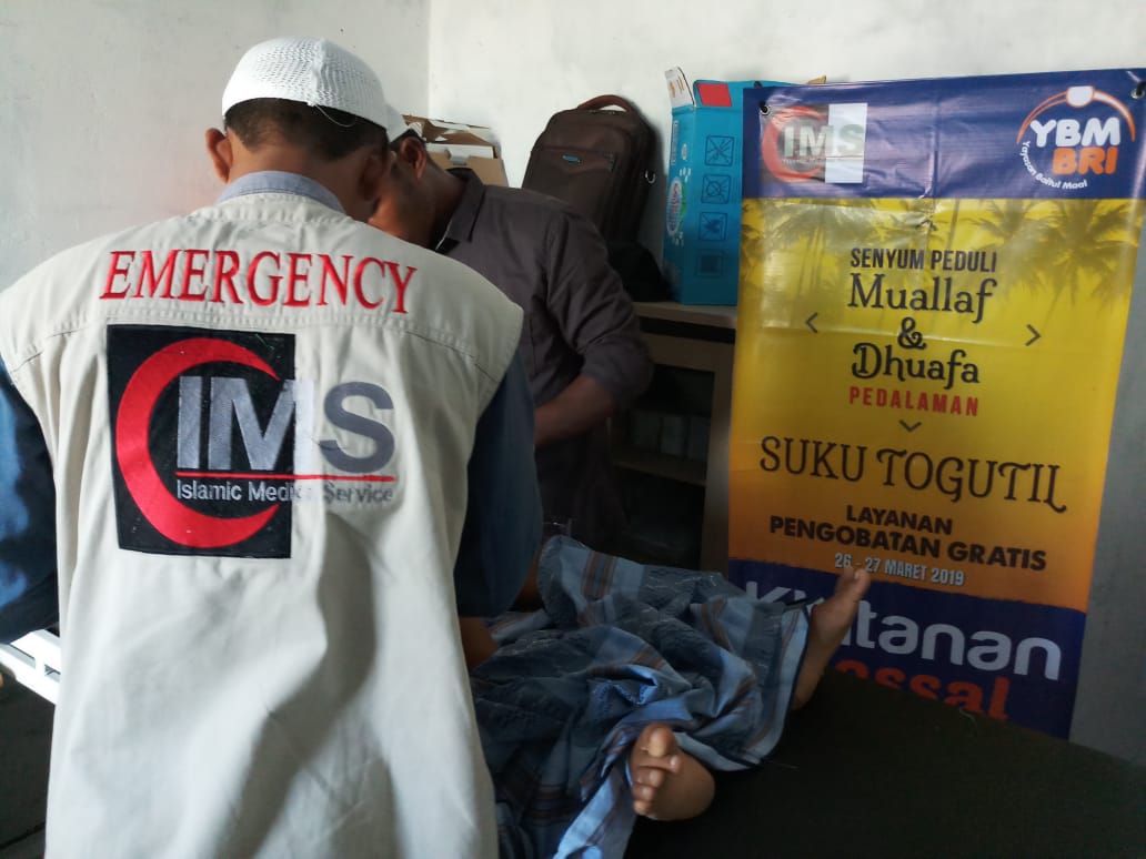 Ratusan Mualaf Suku Togutil Dikhitan Massal | Website Resmi Hidayatullah